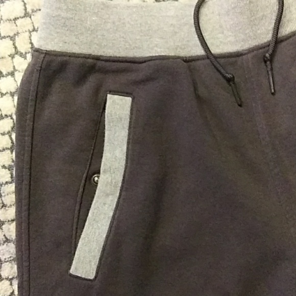 Jordan | Pants | Jordan Snap Pocket Sweatdrawstring Jogger Shorts ...
